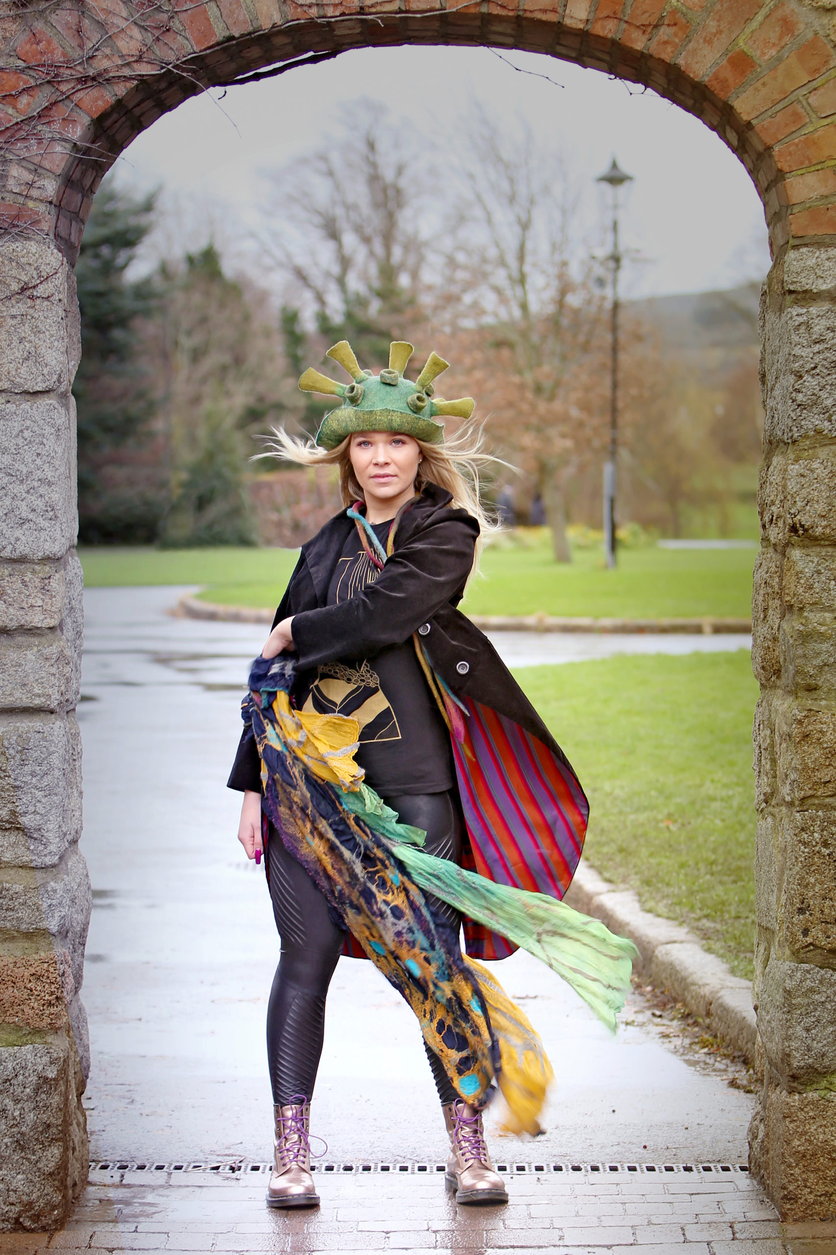 The Hat of Knowledge – Niki Collier Textiles & Art